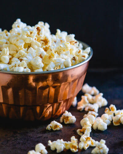Stovetop Popcorn – A Couple Cooks