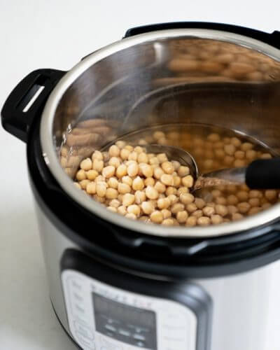 Instant Pot Chickpeas – A Couple Cooks