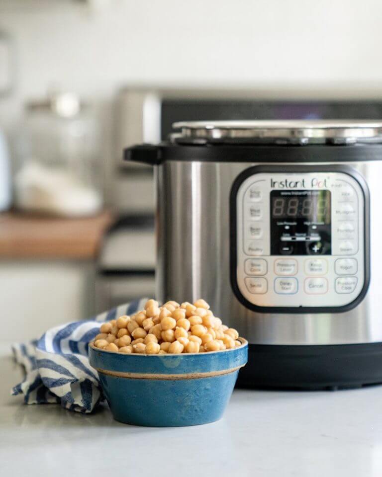 Instant Pot Chickpeas – A Couple Cooks