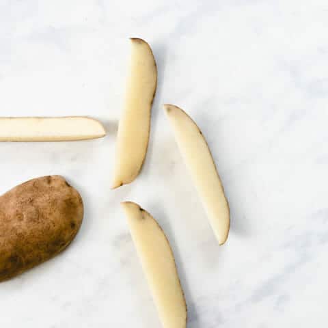How to Cut Potato Wedges (Step-by-Step)