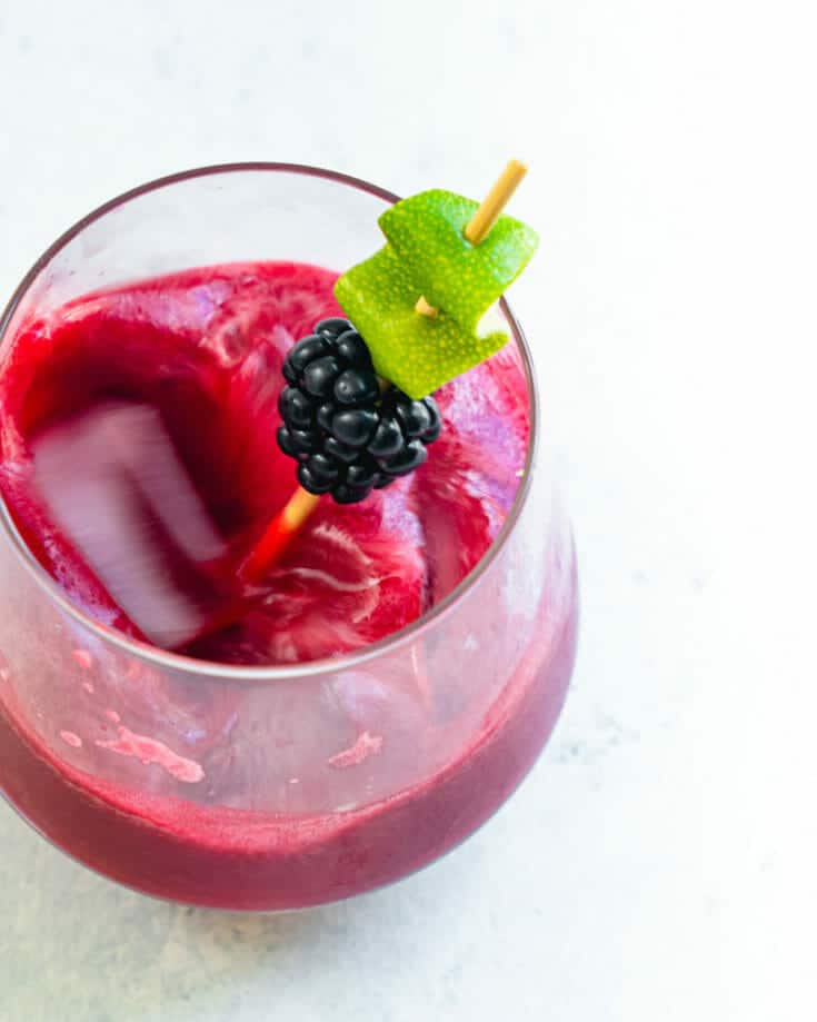 Blackberry Margarita (Made in Minutes!) – A Couple Cooks