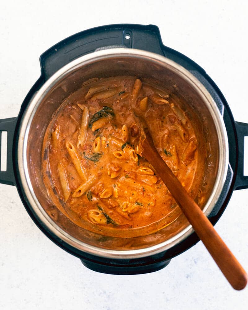 Creamy Instant Pot Pasta – A Couple Cooks