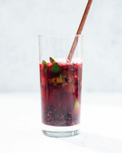 Berry Vodka Smash (Easy & Refreshing!) – A Couple Cooks