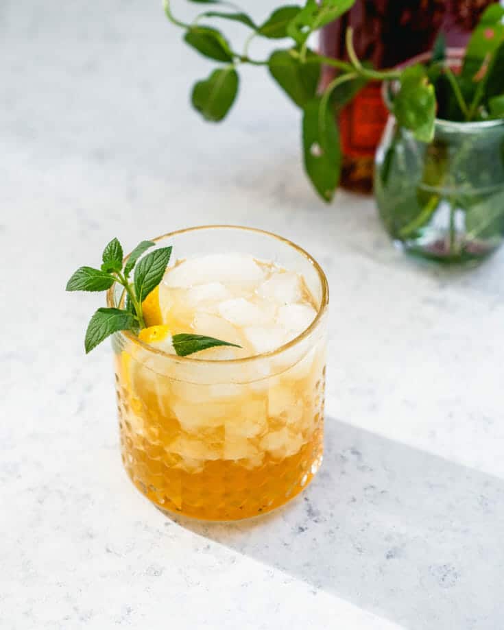 Whiskey Smash Recipe – A Couple Cooks