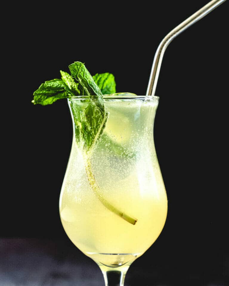 10 Classic Lime Cocktails – A Couple Cooks
