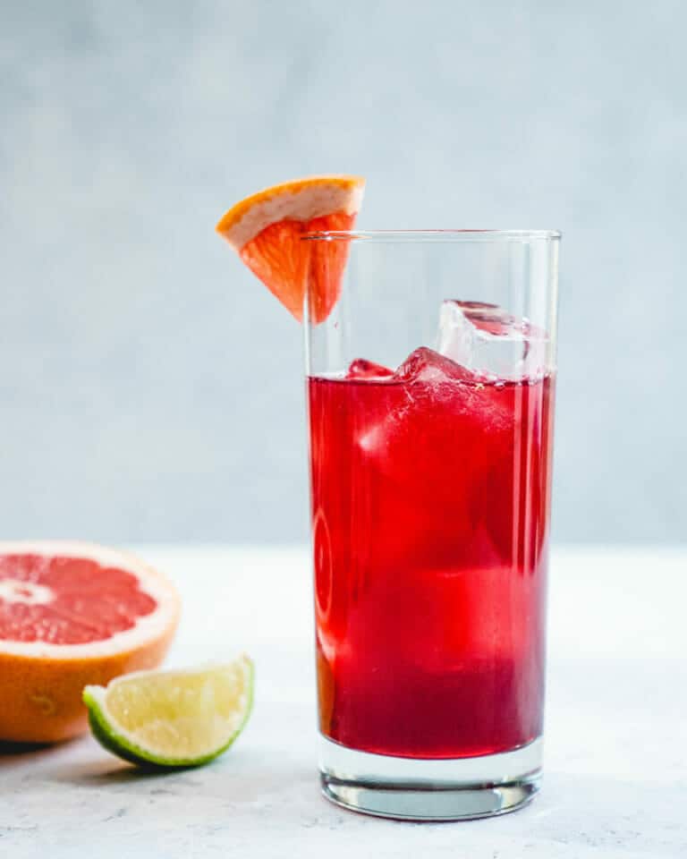 Top 10 Grapefruit Cocktails – A Couple Cooks