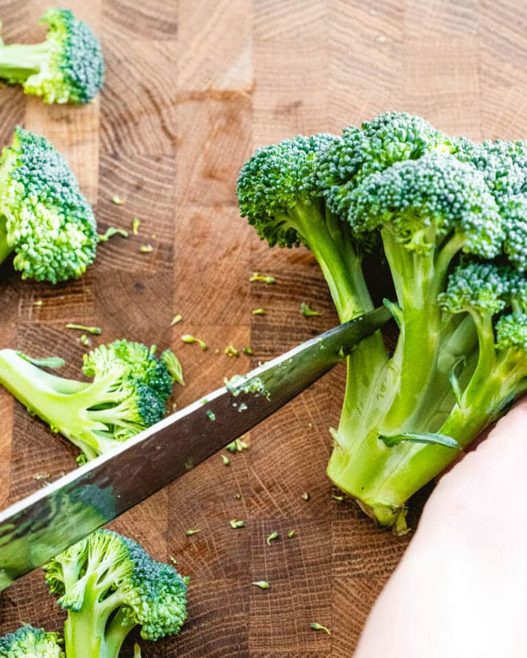 How to Cut Broccoli Florets (The Right Way!) – A Couple Cooks