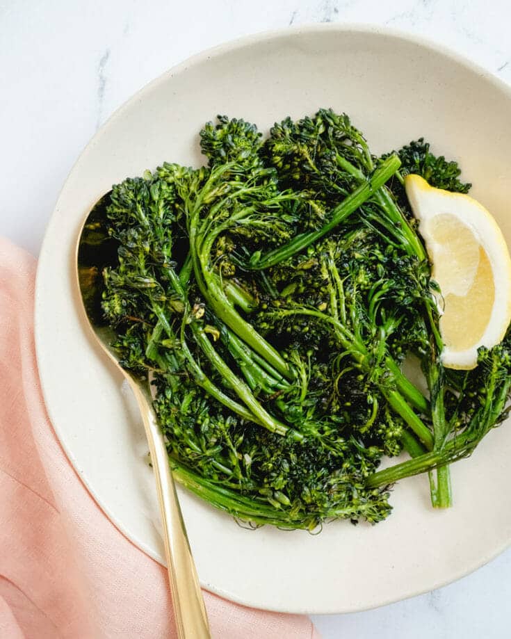 Perfect Roasted Broccolini (Easy Side Dish!) – A Couple Cooks