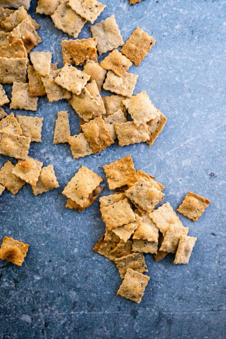 Homemade Crackers Recipe (Easy DIY!) – A Couple Cooks