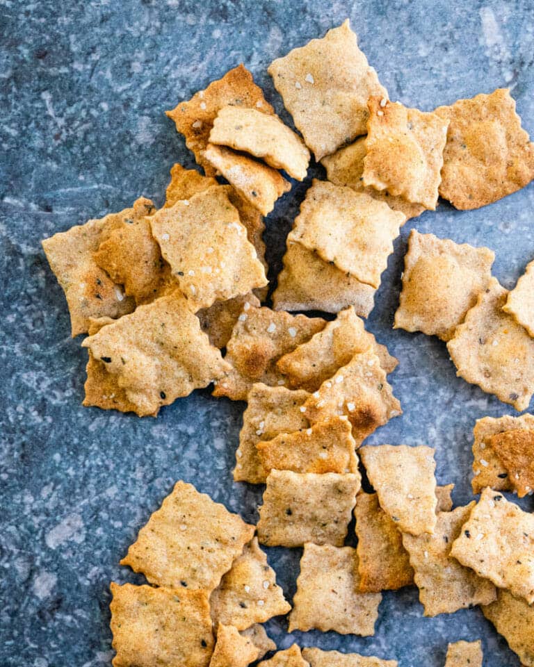 Homemade Crackers Recipe (Easy DIY!) – A Couple Cooks