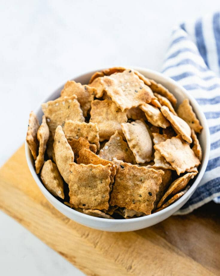 Homemade Crackers Recipe (Easy DIY!) – A Couple Cooks