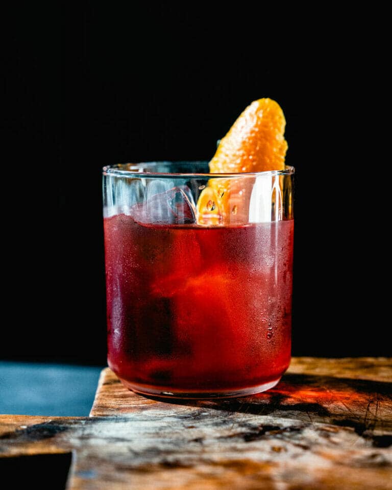 12 Brilliant Red Cocktails – A Couple Cooks