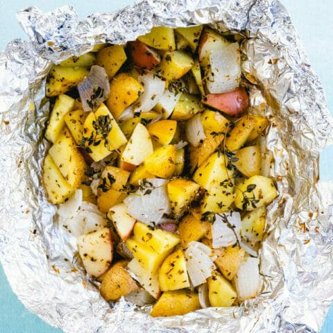 Boiled Red Potatoes with Herbs – A Couple Cooks