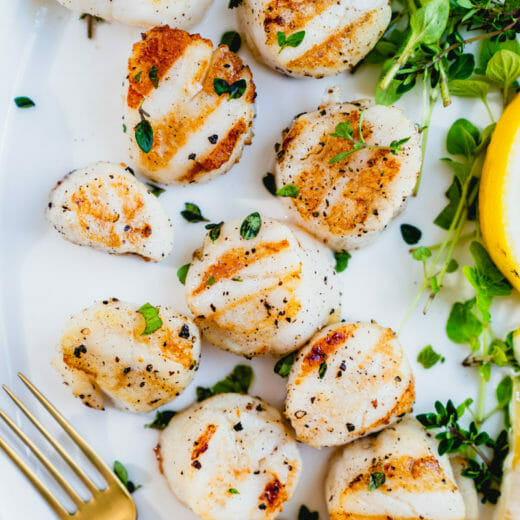 Easy Grilled Scallops – A Couple Cooks