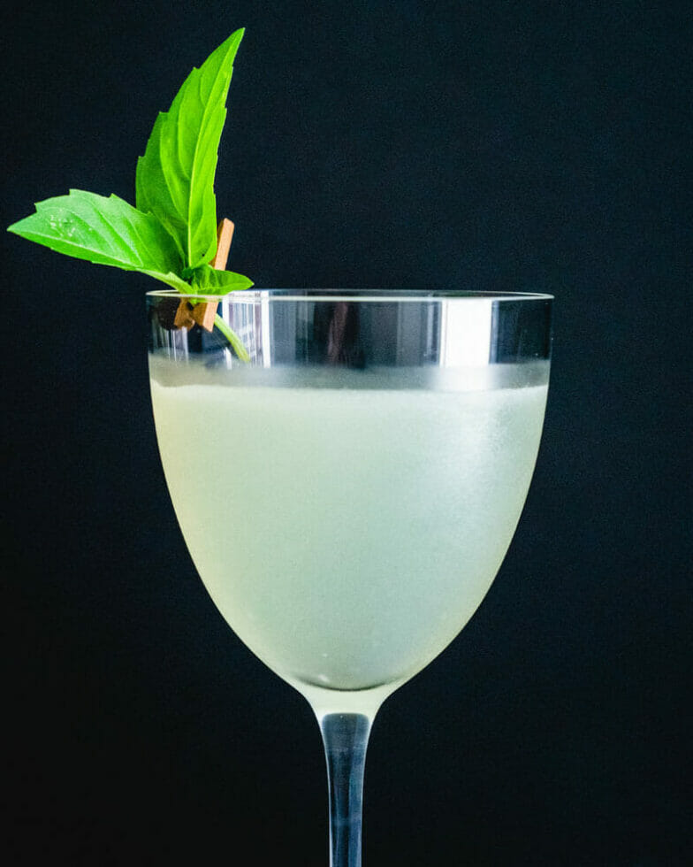 10 Genius Green Cocktails – A Couple Cooks