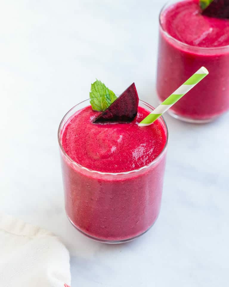 Easy Beet Smoothie – A Couple Cooks