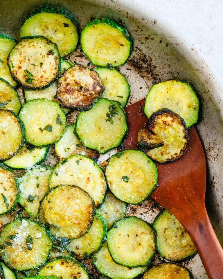 Perfect Sauteed Zucchini Fast And Easy A Couple Cooks