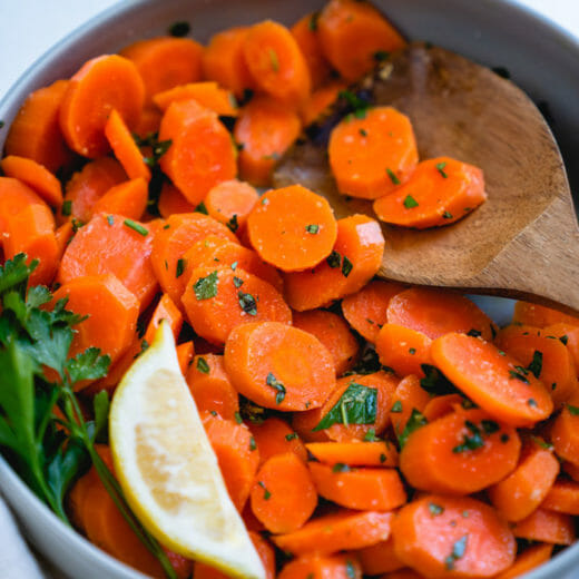 How to Steam Vegetables (The Right Way!) – A Couple Cooks