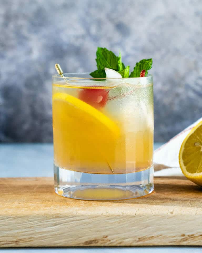 Bourbon Lemonade – A Couple Cooks