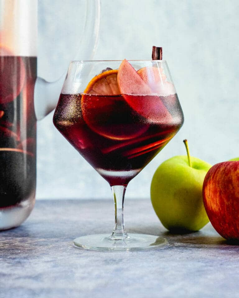 10 Tasty Apple Cocktails – A Couple Cooks