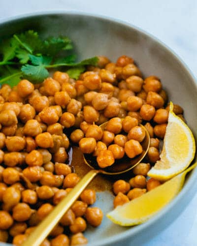 Easy Canned Chickpeas – A Couple Cooks