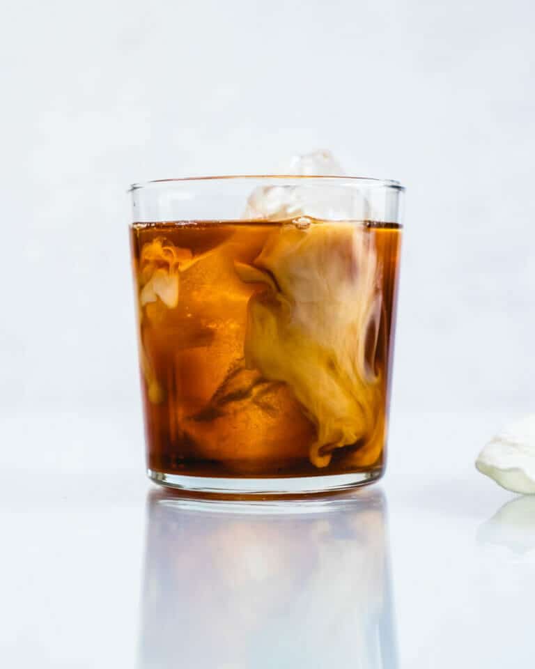 Iced Chai Latte (Easy Tea Drink!) – A Couple Cooks