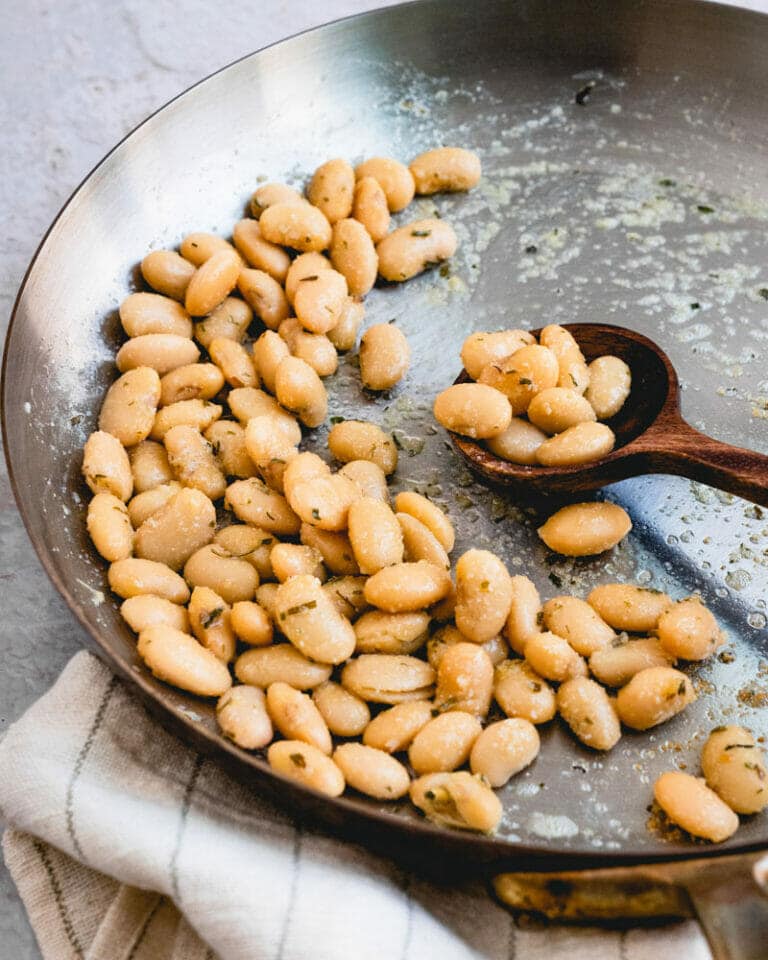 Easy White Beans – A Couple Cooks