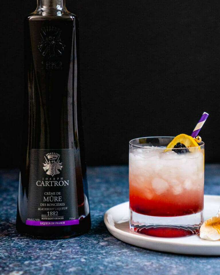 Classic Bramble Cocktail – A Couple Cooks