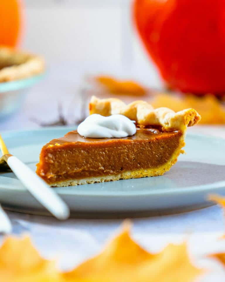 Incredible Vegan Pumpkin Pie – A Couple Cooks