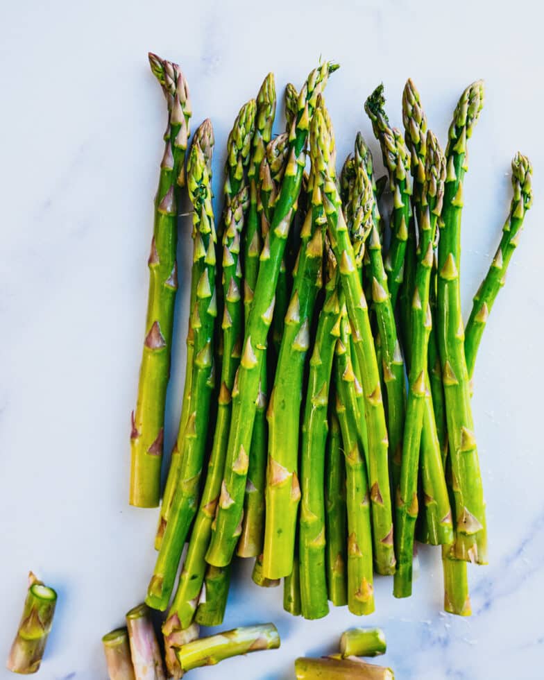 How to Cut Asparagus – A Couple Cooks