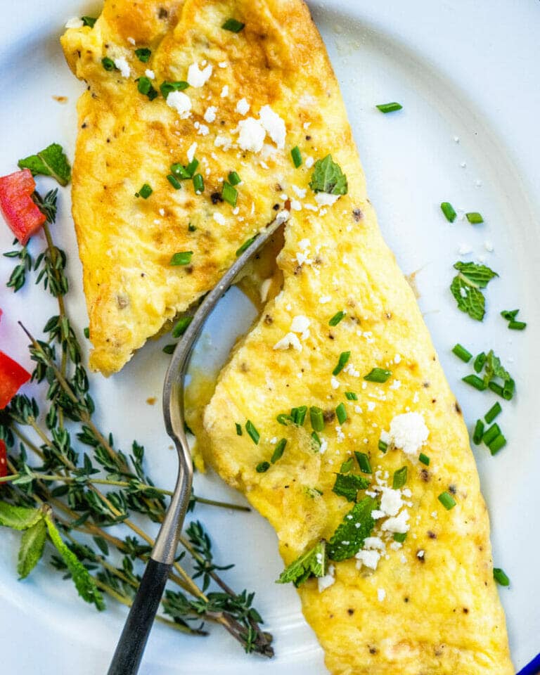 Classic Omelette – A Couple Cooks