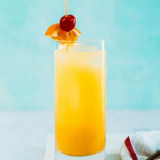 Fuzzy Navel (Best Classic Recipe!)