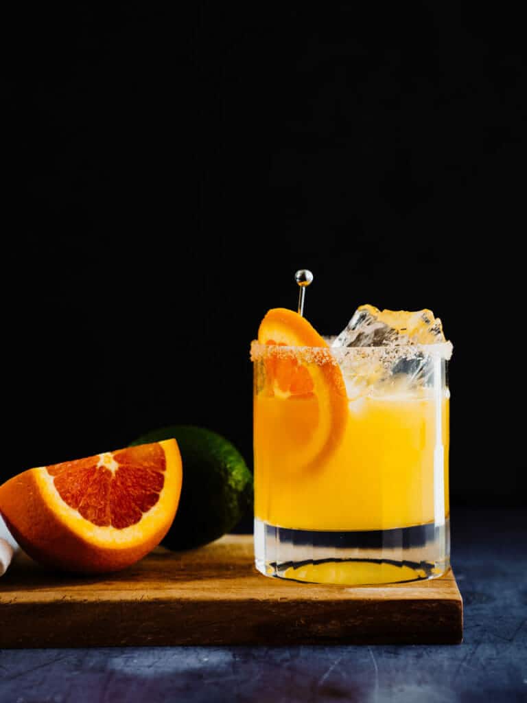 How to Make the Perfect Orange Margarita