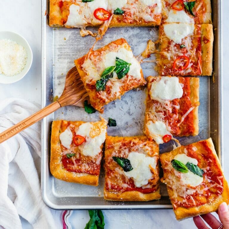 How to Make Artisan Pizza – A Couple Cooks