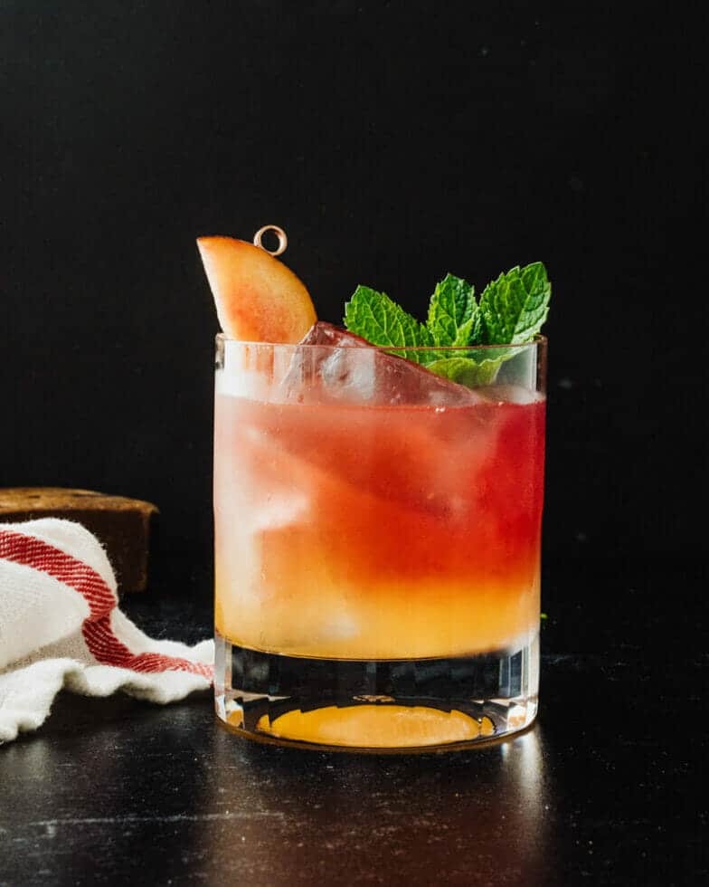 9 Juicy Peach Cocktails – A Couple Cooks