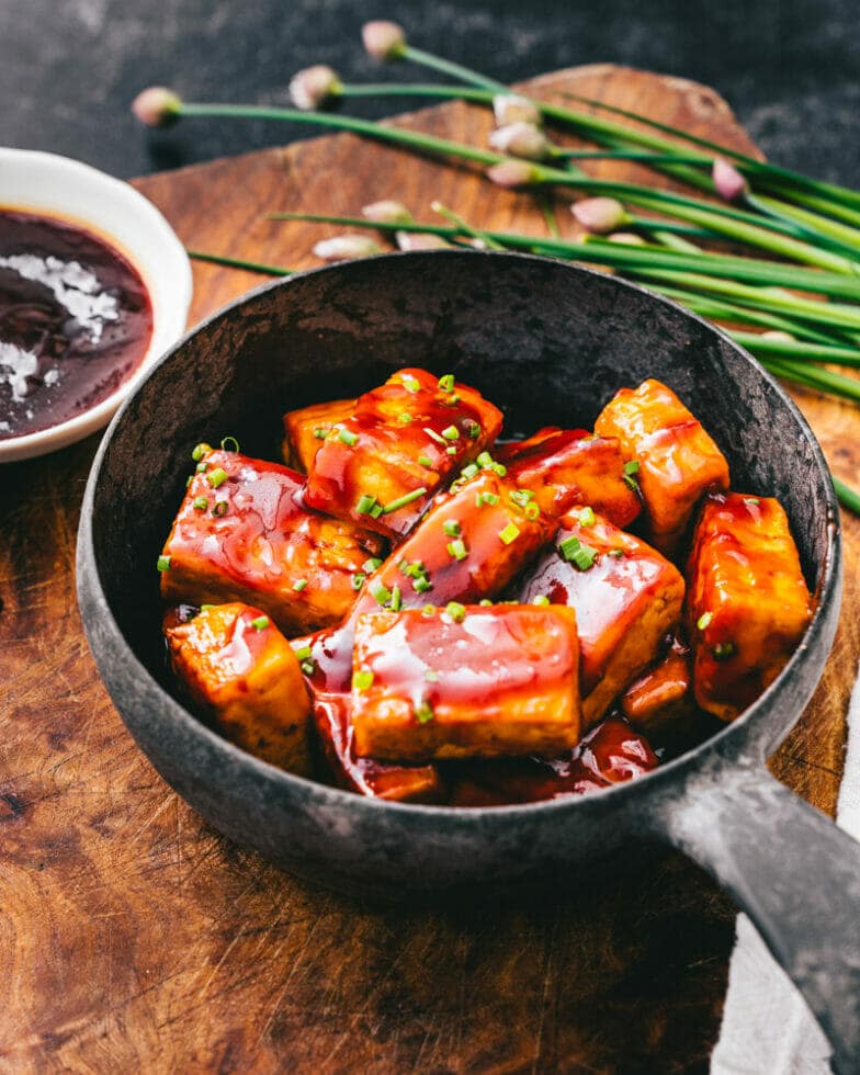 Easy BBQ Tofu (Fast Recipe!) – A Couple Cooks