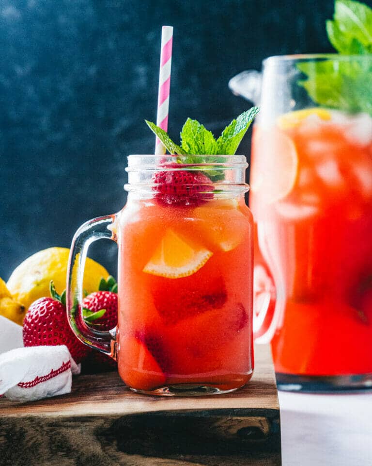 15 Party Drinks for a Crowd – A Couple Cooks