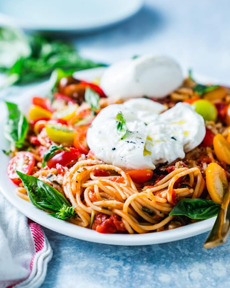 Burrata Pasta with Tomato Basil Sauce – A Couple Cooks