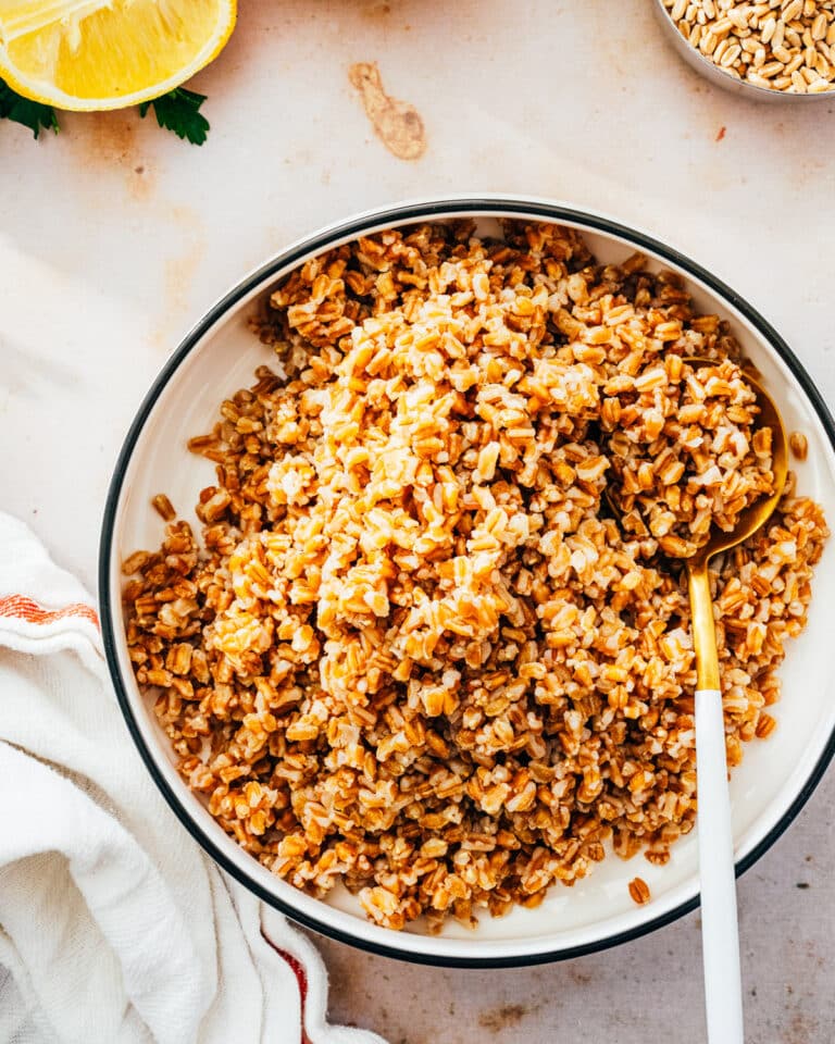 How to Cook Farro (Perfectly Chewy Grains Every Time)