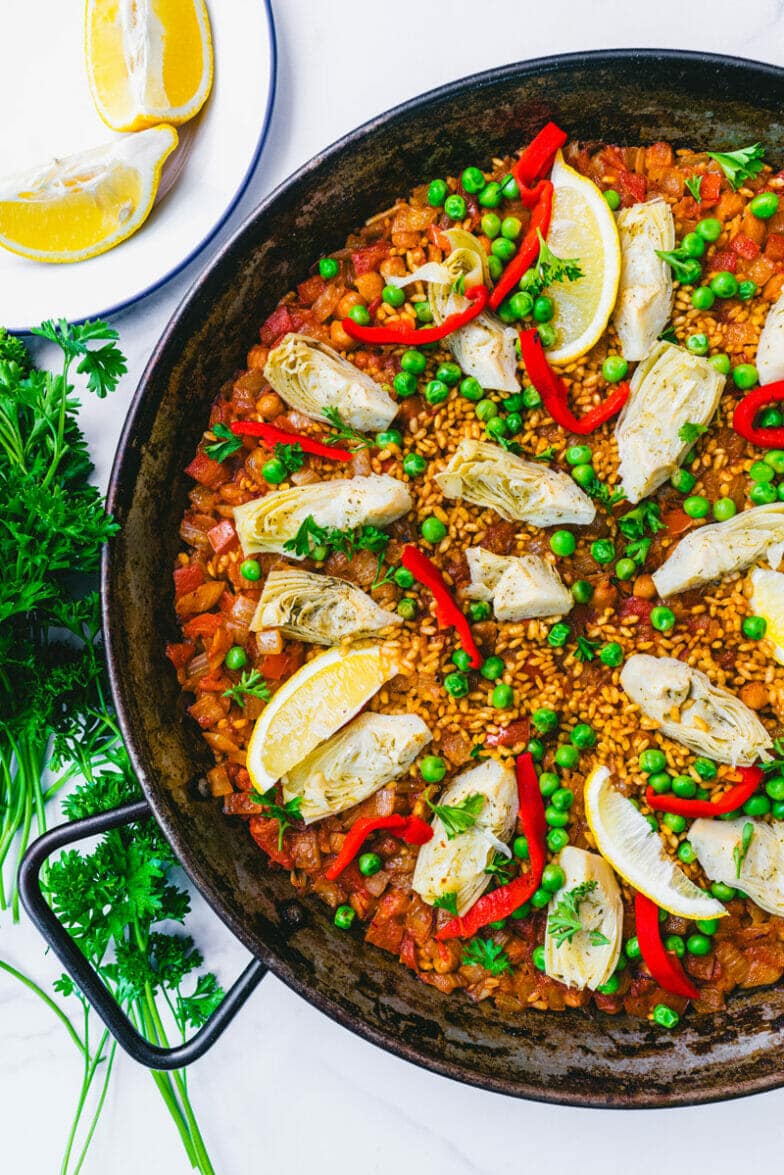 Easy Vegetarian Paella – A Couple Cooks