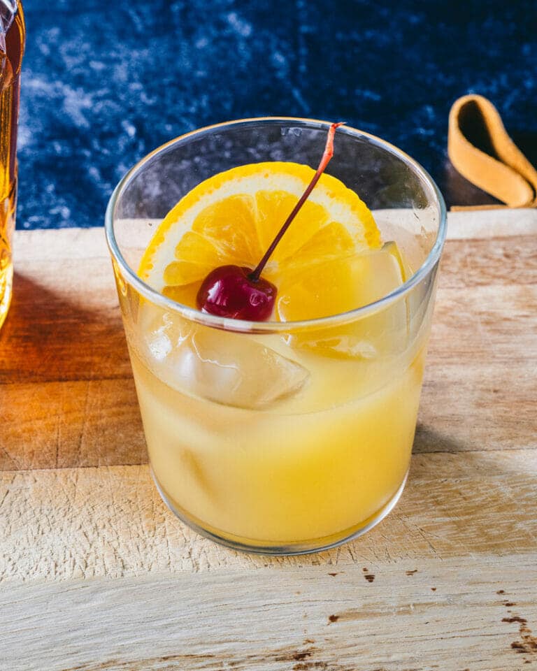 What to Mix with Whiskey – A Couple Cooks