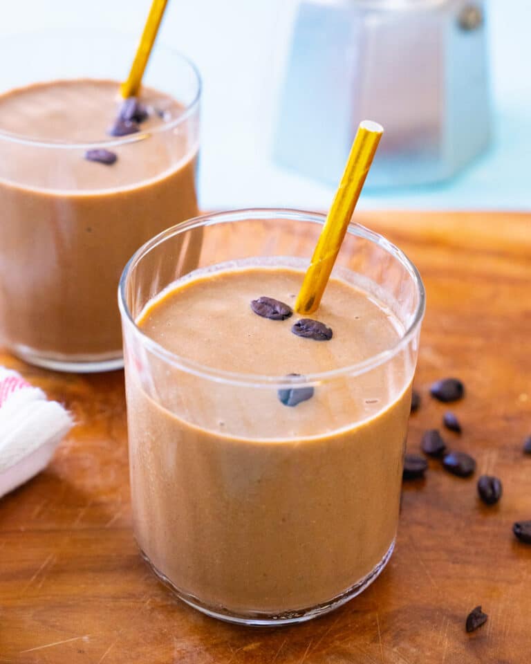 Perfect Coffee Smoothie – A Couple Cooks