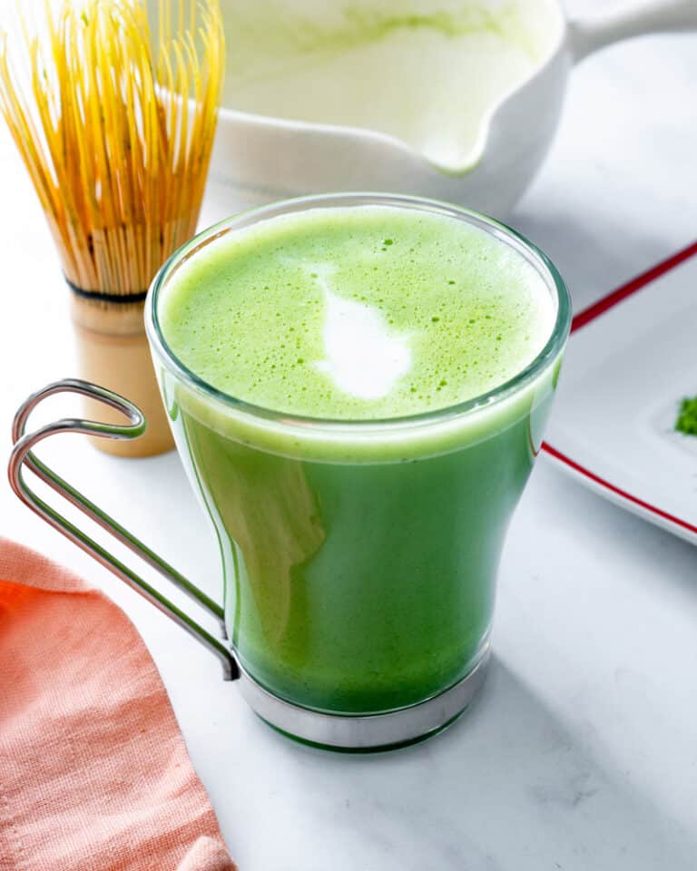 Matcha Latte – A Couple Cooks