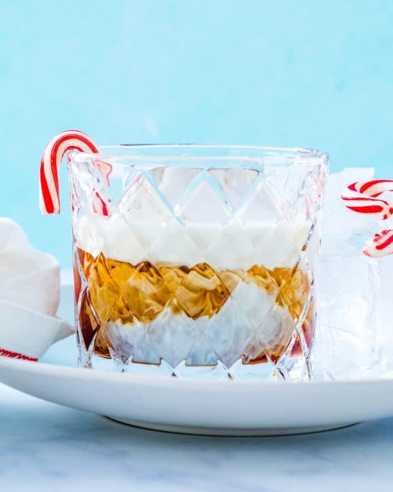 Quick Guide to Peppermint Schnapps (& Drinks!) – A Couple Cooks