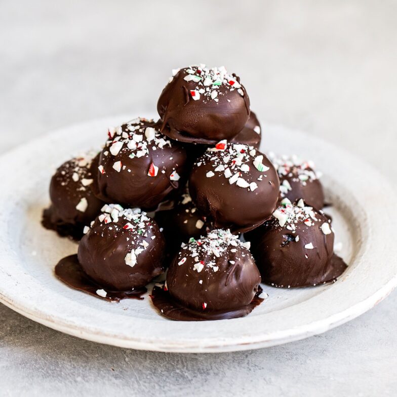 30 Festive Christmas Desserts – A Couple Cooks
