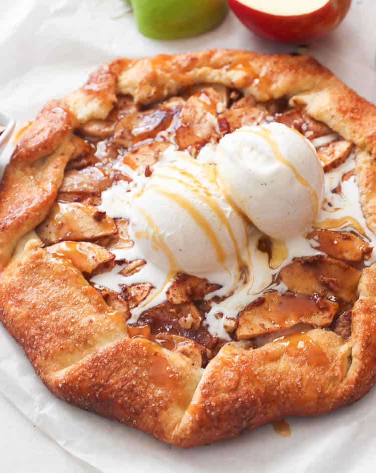 25 Irresistible Apple Desserts – A Couple Cooks