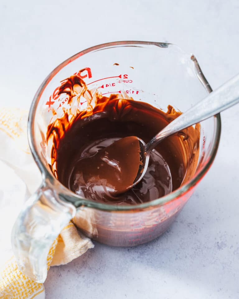 How to Melt Chocolate in a Microwave – A Couple Cooks