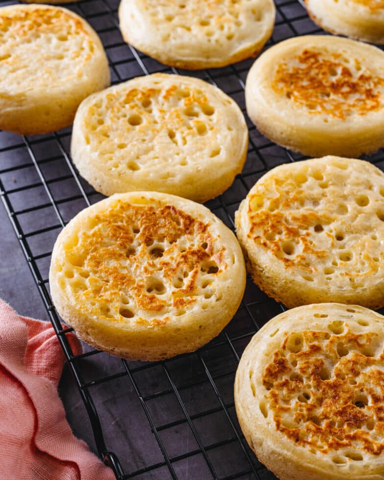 Crumpets – A Couple Cooks