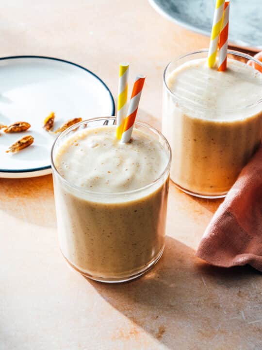 Vanilla Date Smoothie – A Couple Cooks