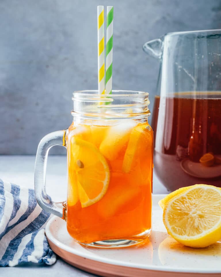 Lemon Iced Tea – A Couple Cooks